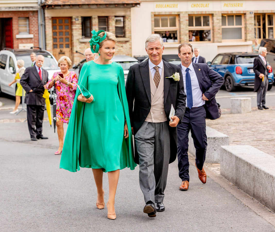 IN BEELD. Bijna voltallig gezin van koning Filip aanwezig op huwelijk ...