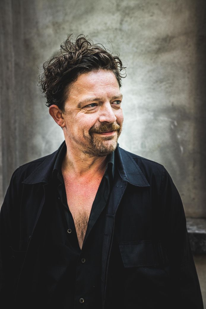 Ben Segers: “Mensen die altijd maar scanderen hoe gelukkig ze zijn: ik ...