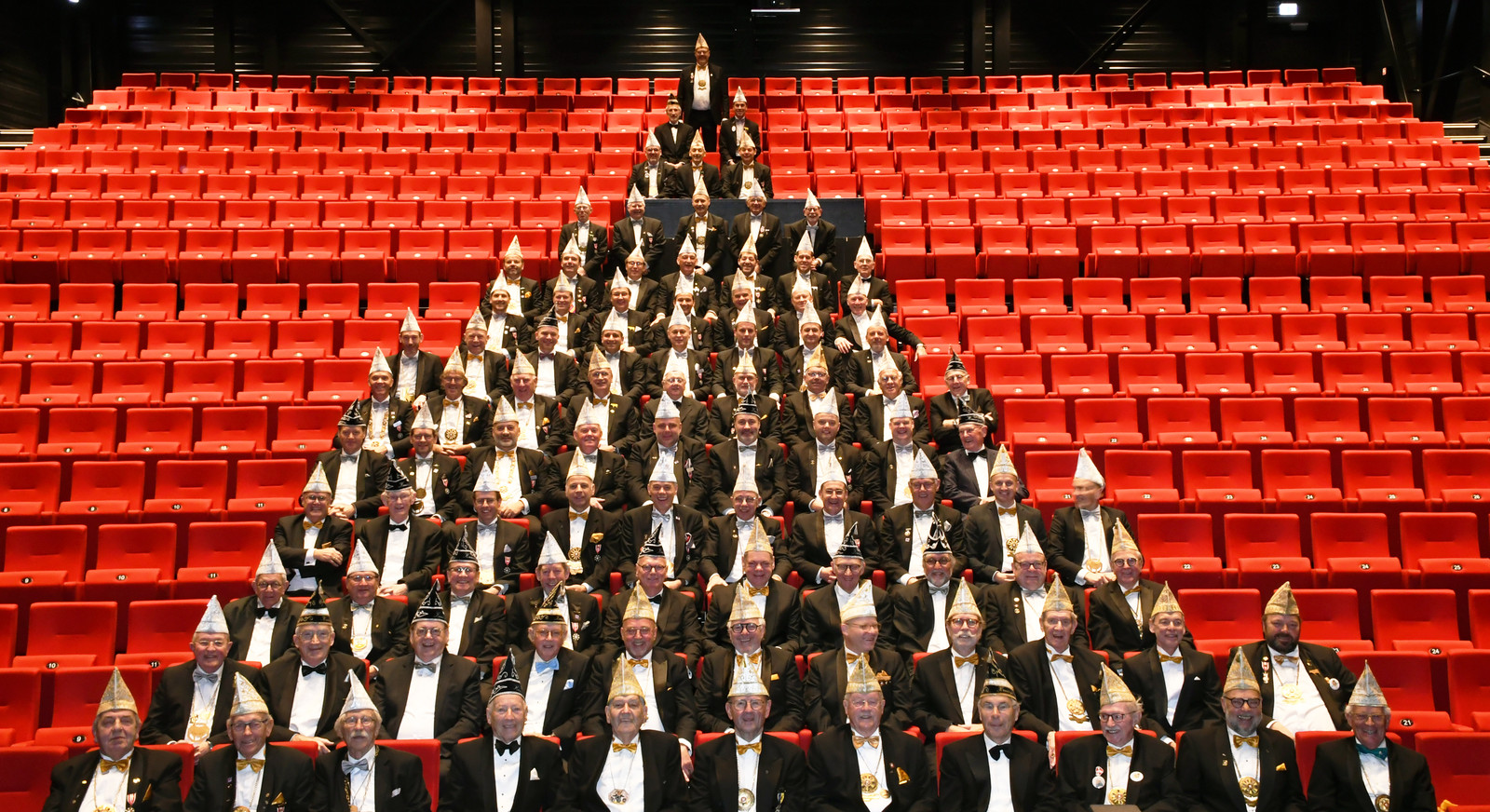 Historisch fotomoment voor jubilerende Kuussegatters: ‘Dit is de foto ...