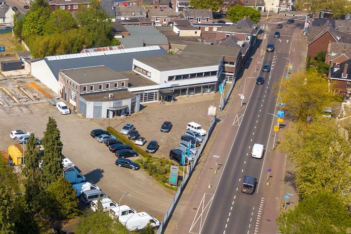 Mercedes-icoon Jonkers Autobedrijven valt om; na 102 jaar dreigt einde ...