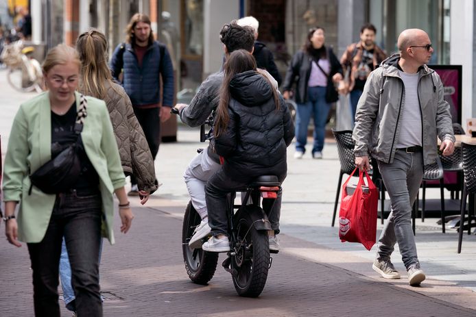 Aanpak overlast fatbikes in Den Bosch: wanneer wordt er meer werk van gemaakt? | Den Bosch | AD.nl