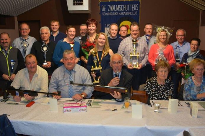 De Zwalmschutters viert zijn kampioenen | Zwalm | hln.be