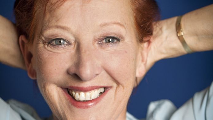 Comédienne Loes Luca krijgt Lof der Zotheidprijs | Rotterdam | AD.nl