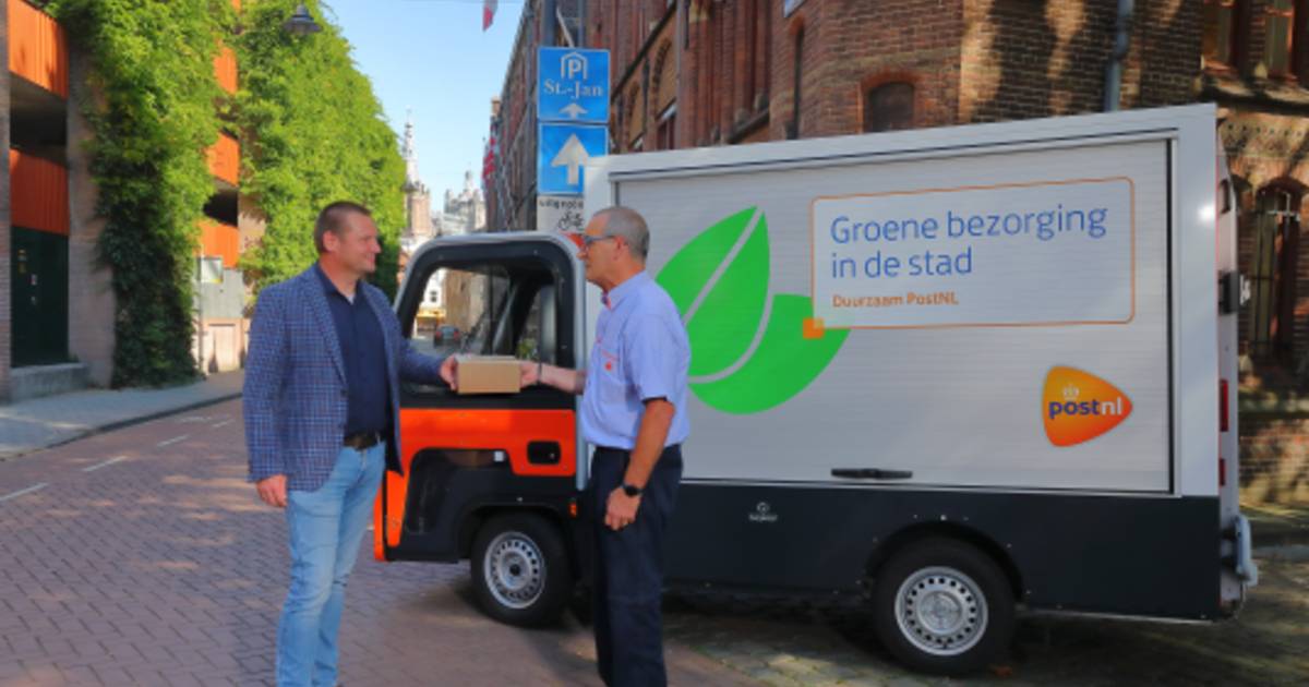 Bijzonder wagentje in Bossche binnenstad: groene bezorging door PostNL ...