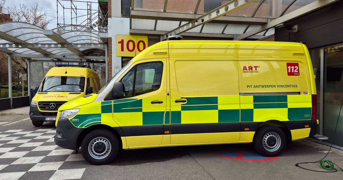 GZA-ziekenhuis Sint-Vincentius neemt nieuw PIT-voertuig in gebruik | Antwerpen | hln.be