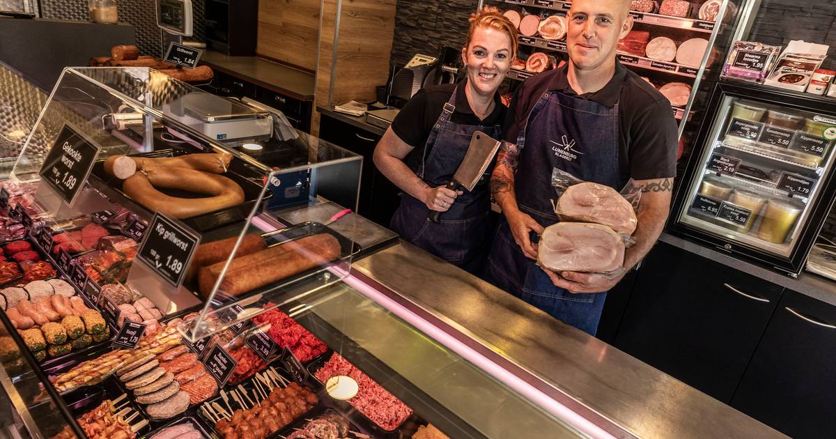 René en Lindy trots op kleinste slagerij van Westland: ‘Persoonlijke ...
