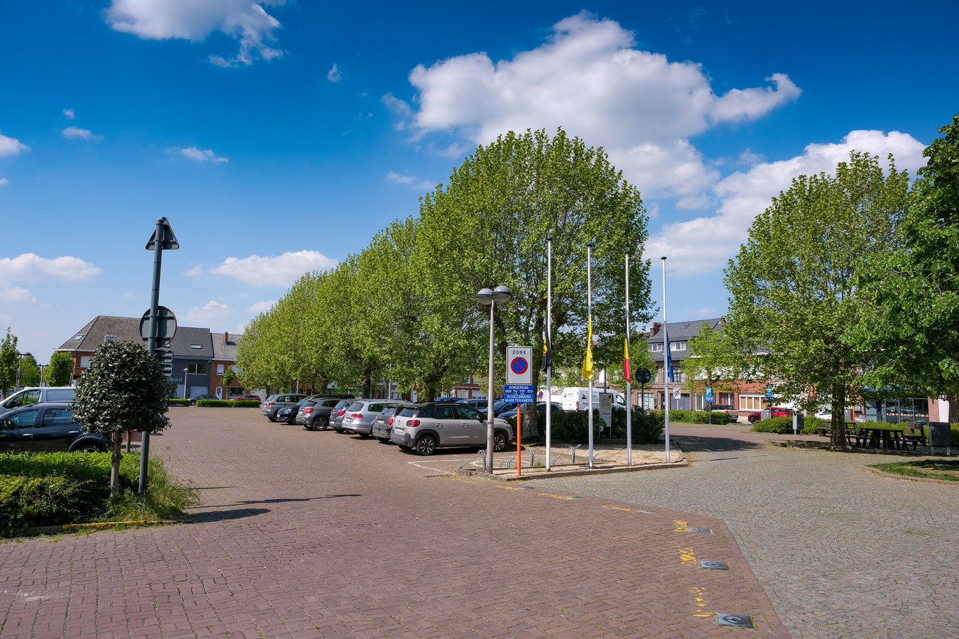 Verplicht nieuw openbaar onderzoek voor heraanleg Markt Kapelle-op-den ... Verplicht nieuw openbaar onderzoek voor heraanleg Markt Kapelle-op-den ...