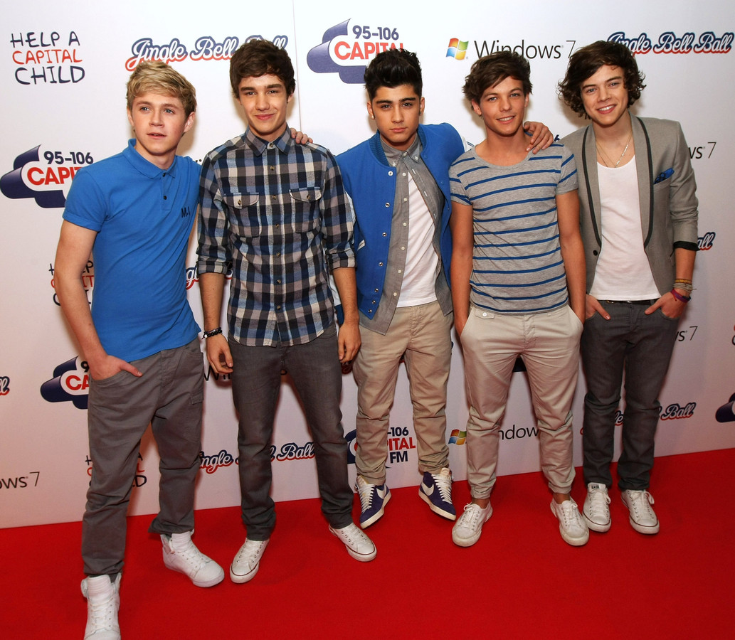 Voor Harry Styles is geen print te druk, geen kleur te bont en geen hak ...