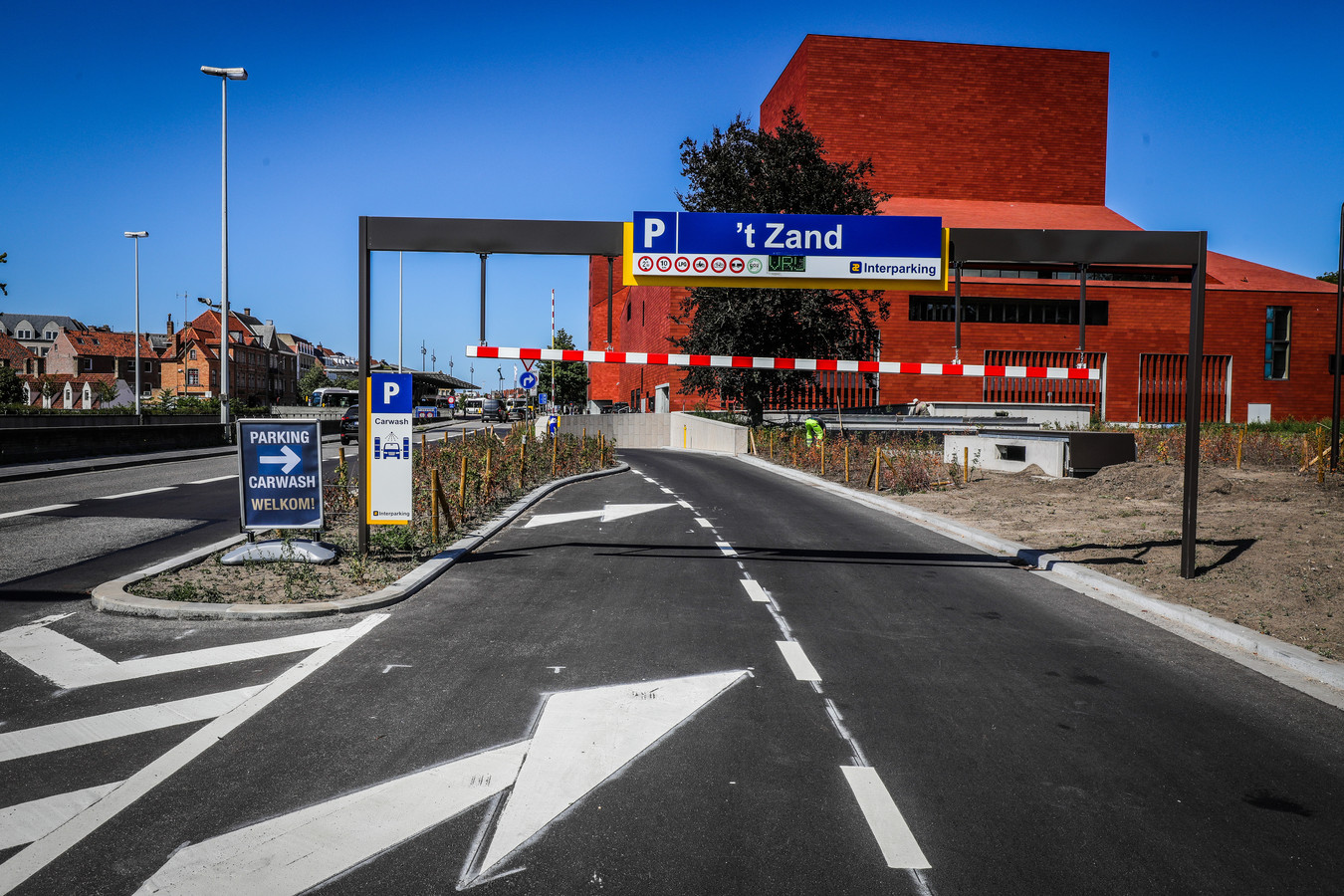 Nog wat schroom om nieuwe inrit voor ondergrondse parking 't Zand te ... Nog wat schroom om nieuwe inrit voor ondergrondse parking 't Zand te ...