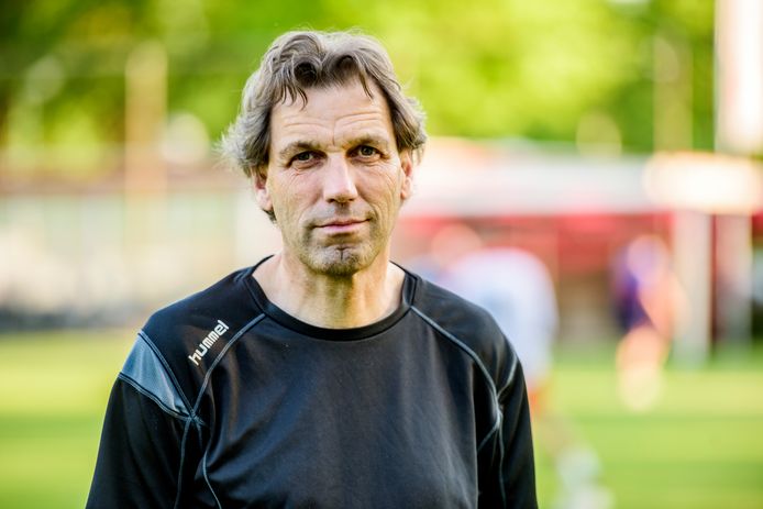 Van Esch en Berkdijk scheiden na vijf jaar de wegen | Amateurvoetbal ...