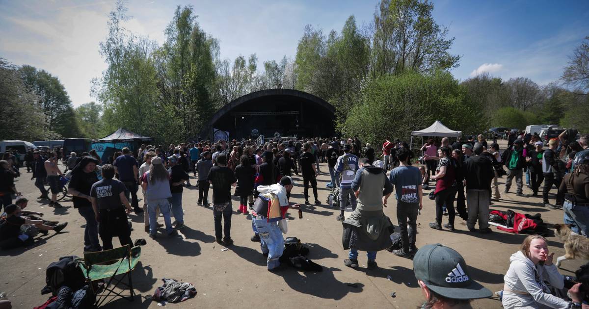 Une rave party rassemble plus de 6.000 personnes en Bretagne | Monde ...