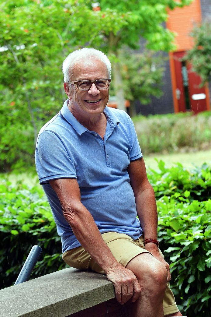 Wim (71) en zijn vrouw werkten in de zorg. Nu wonen ze in het penthouse ...