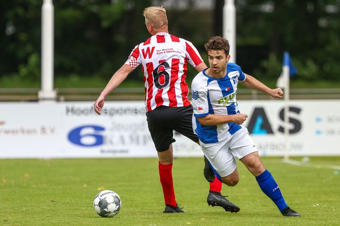 Van Hoek helpt Dommelen met hattrick aan punt tegen Unitas'59 ...