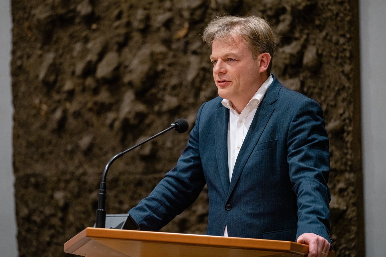 Vertrouwen in Pieter Omtzigt lijkt enorm: grootste zetelaantal in 34 ...
