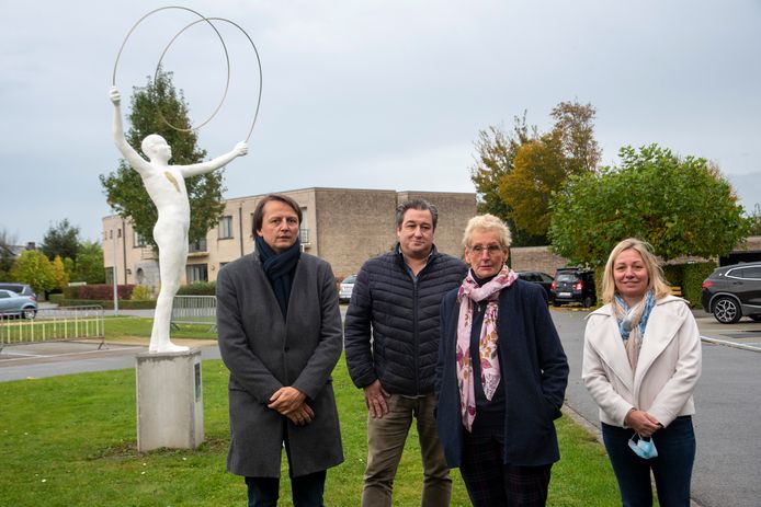 Herdenkingsmonument voor slachtoffers en personeel Molenkouter ...