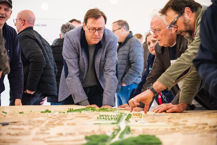 Dit zijn de kandidaten voor Plan9600, en hun plannen voor Ronse ...