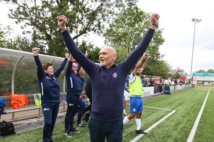 Ronald Scholte blikt terug op avontuur bij Kethel Spaland: 'Al in ...