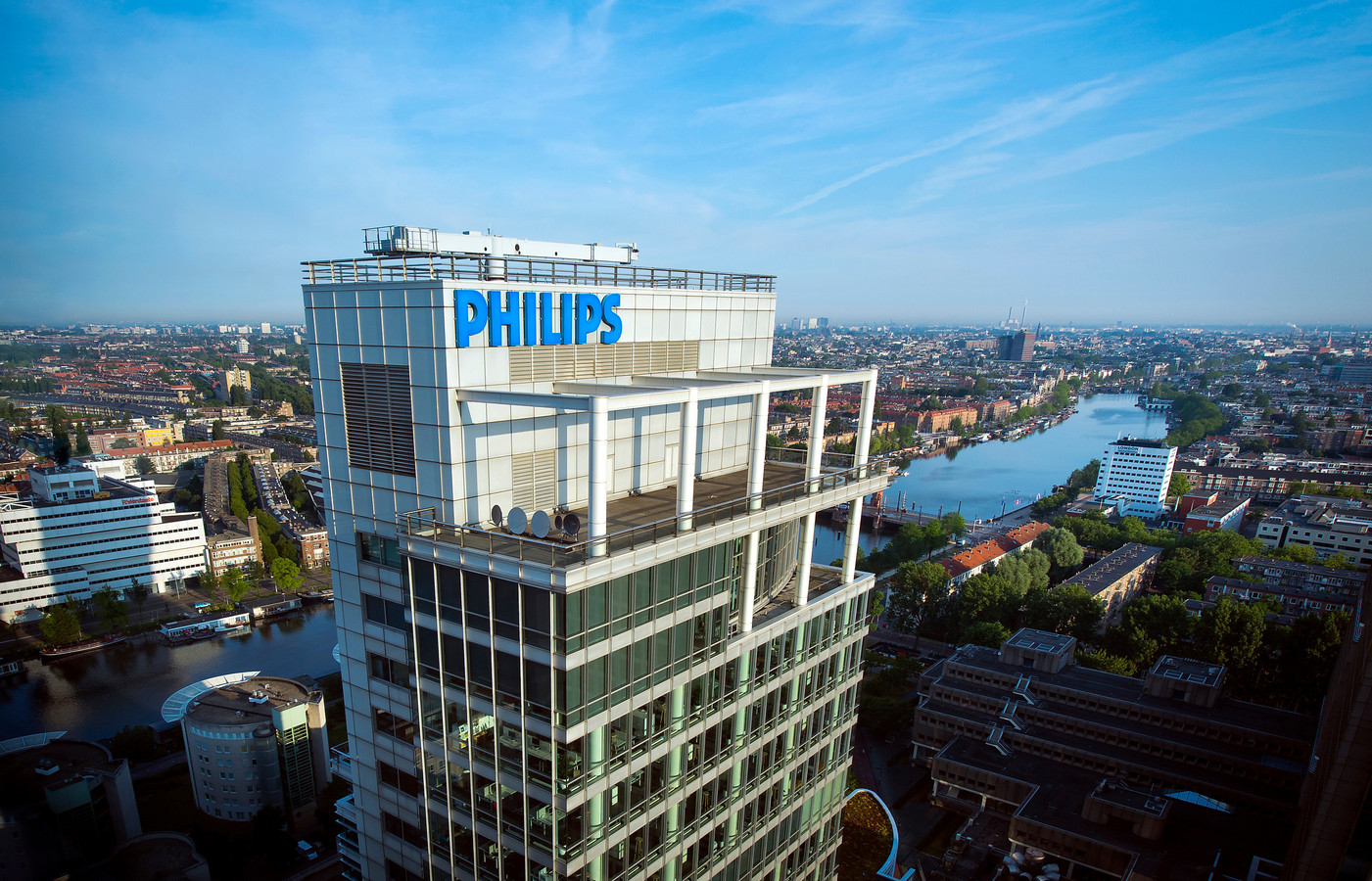 Massaontslag bij Philips; 6000 banen weg wereldwijd, Research hard ...