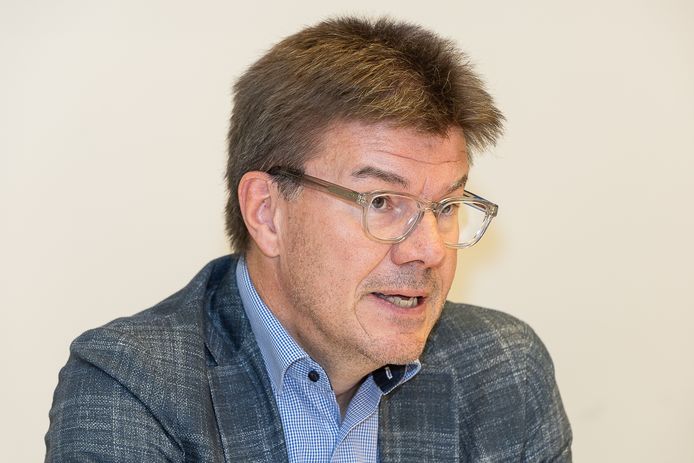 Sven Gatz trekt tweetalige liberale lijst van MR en Open Vld in Jette ...