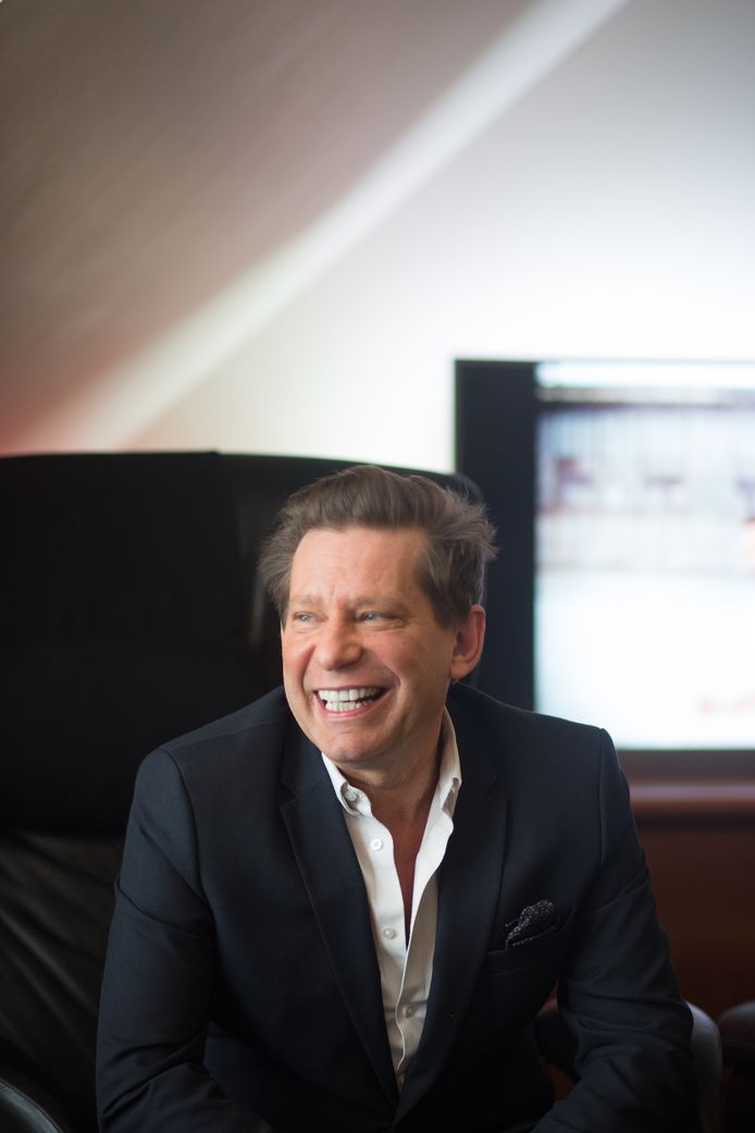 Herkent u deze deuntjes nog? Synthesizerkoning Mario Mathy brengt hits ...