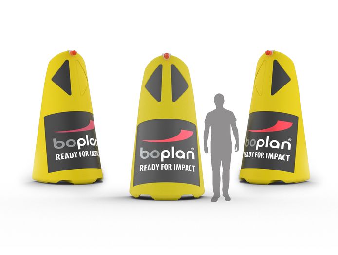 Deze ‘safety totems’ moeten valpartijen voorkomen op E3 | Harelbeke ...