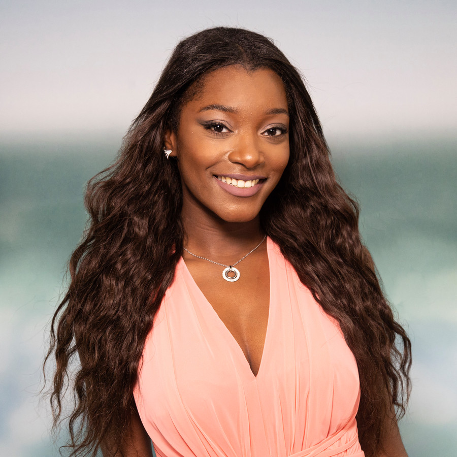 IN BEELD. Een ‘Bachelor’-kandidate, een Filipijnse miss en een vriendin van Tanja Dexters: een ...