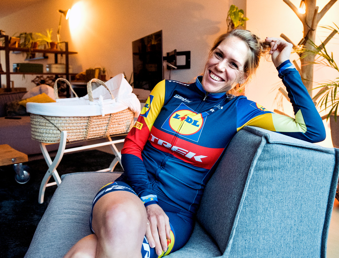 ‘Mama’ Ellen van Dijk wil eíndelijk een olympische medaille: ‘Maar ...