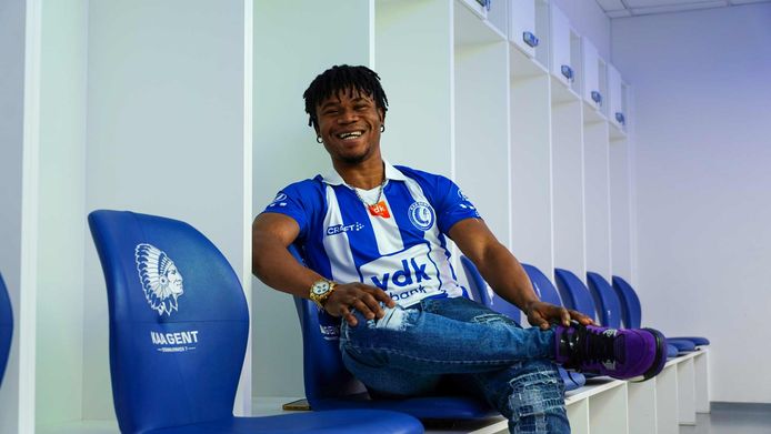 Gift Emmanuel Orban (20) wil AA Gent veel goals schenken: “Ik droom van ...