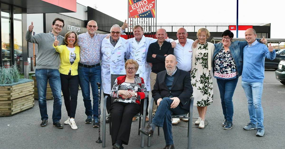 Euro Shop zwaait gepensioneerde medewerkers uit | Roeselare | hln.be