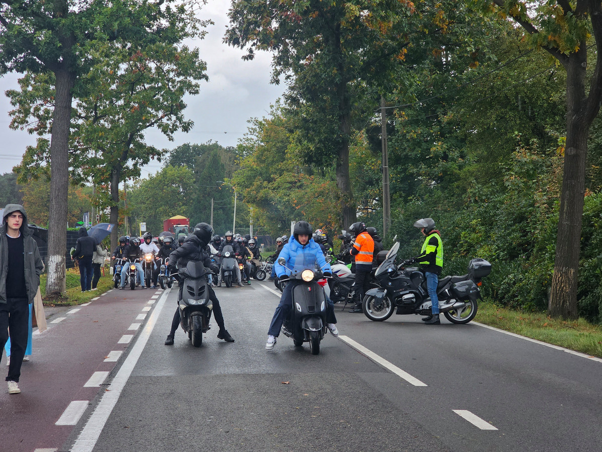 Hoe vrienden van Neel (17) prachtig eerbetoon aan verongelukte ...