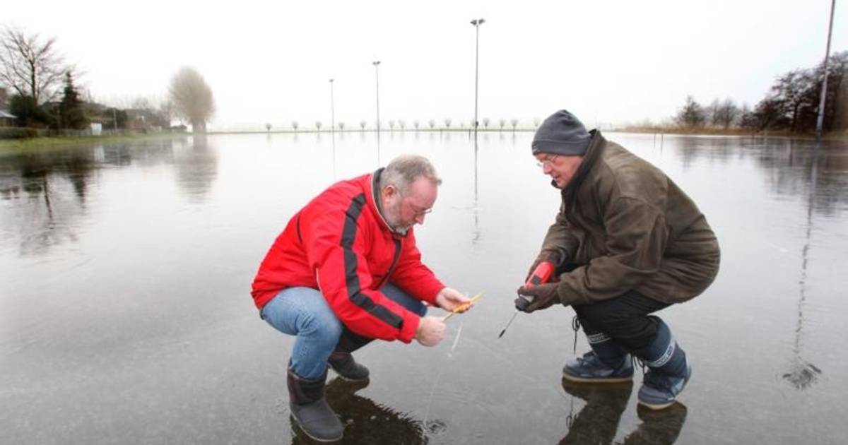 Rode koontjes door 'prachtig, diepzwart ijs' | Zwolle | destentor.nl