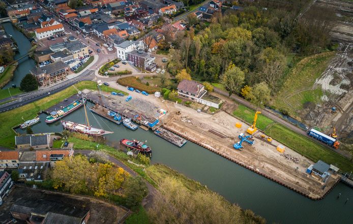 Bouwplan op kop van de dorpshaven in Numansdorp | Hoeksche Waard | AD.nl