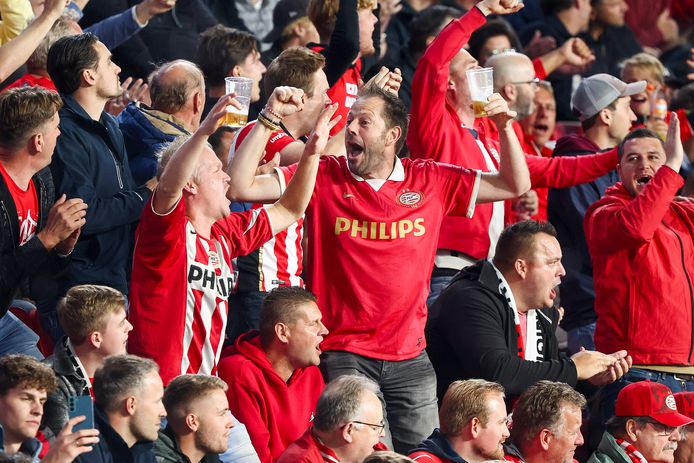 Ontlading, spanning en goals: geniet met deze foto's na van de ...