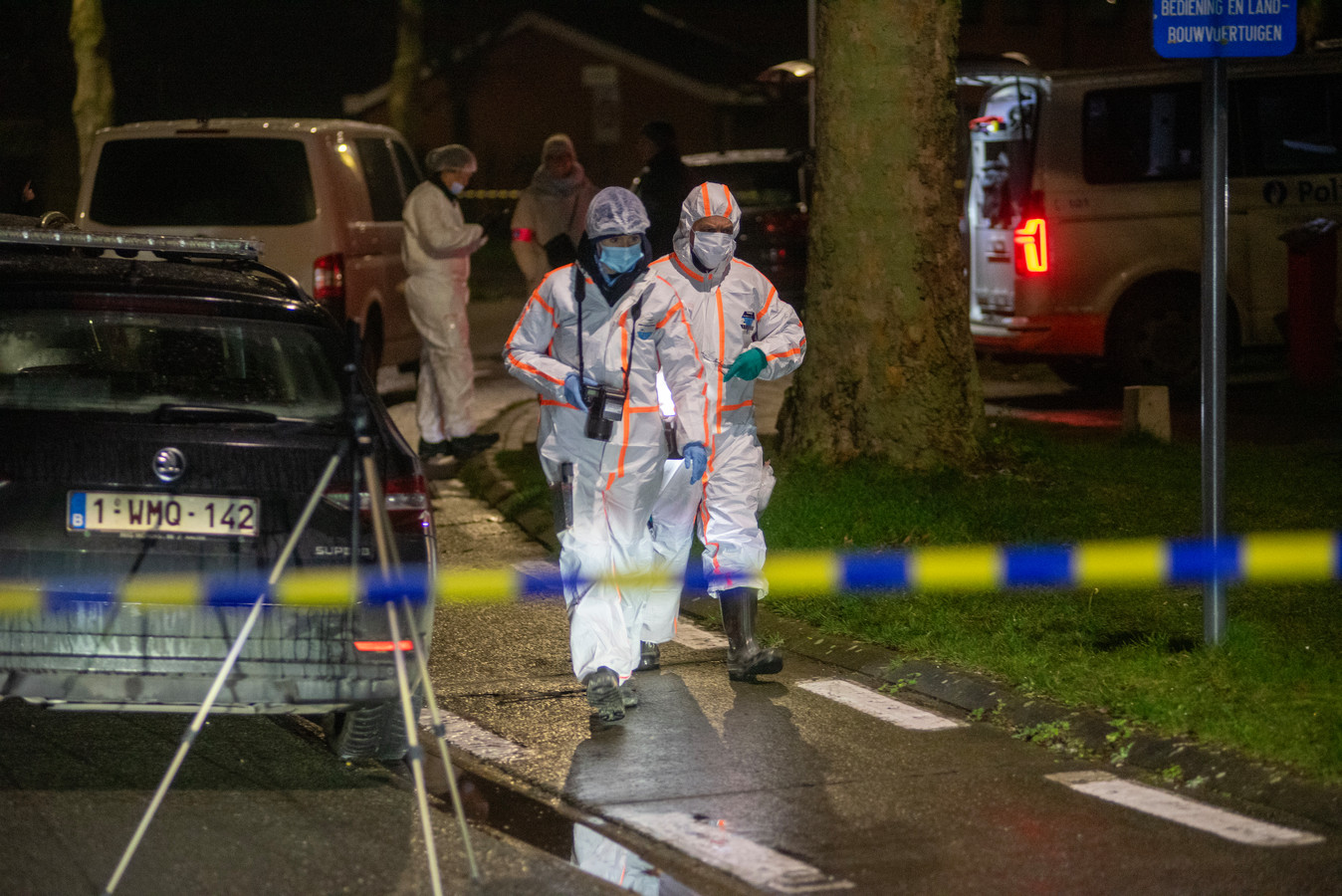 Ex-bokser reageert na mysterieuze dood van partner Sissi (39): “Er ...