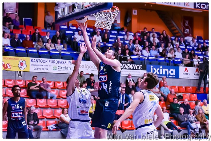 Uitblinker Jonas Delalieux en Limburg United winnen nipt met 80-82 ...