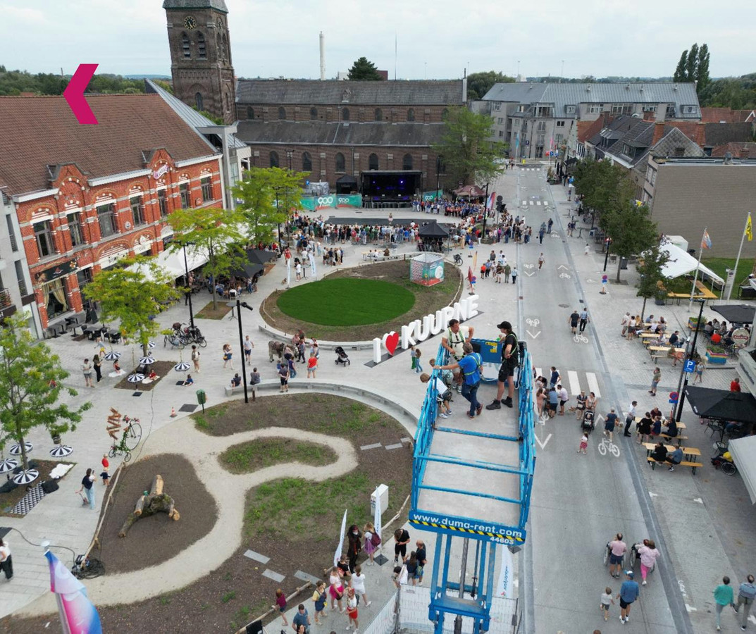 Vernieuwde Kuurnse pleinen feestelijk geopend: “Onze inwoners zijn ...