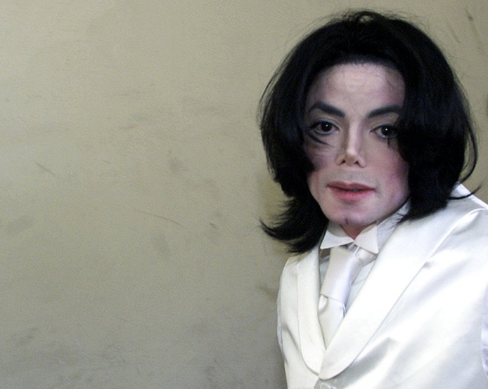 'Michael Jackson nam acht jaar voor dood al overdosis' | Sterren | AD.nl