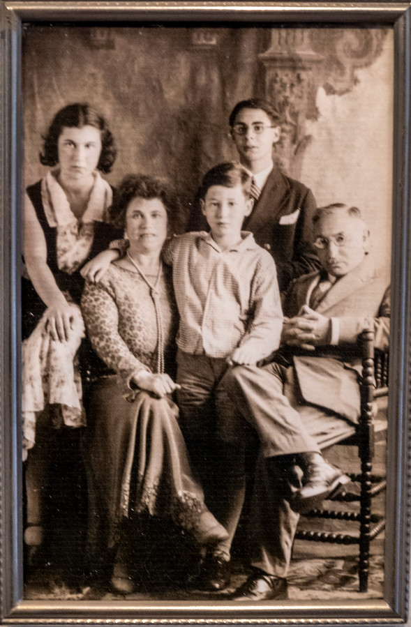 Etty Hillesum is nu echt weer thuis in Middelburg: ‘We hebben iets ...