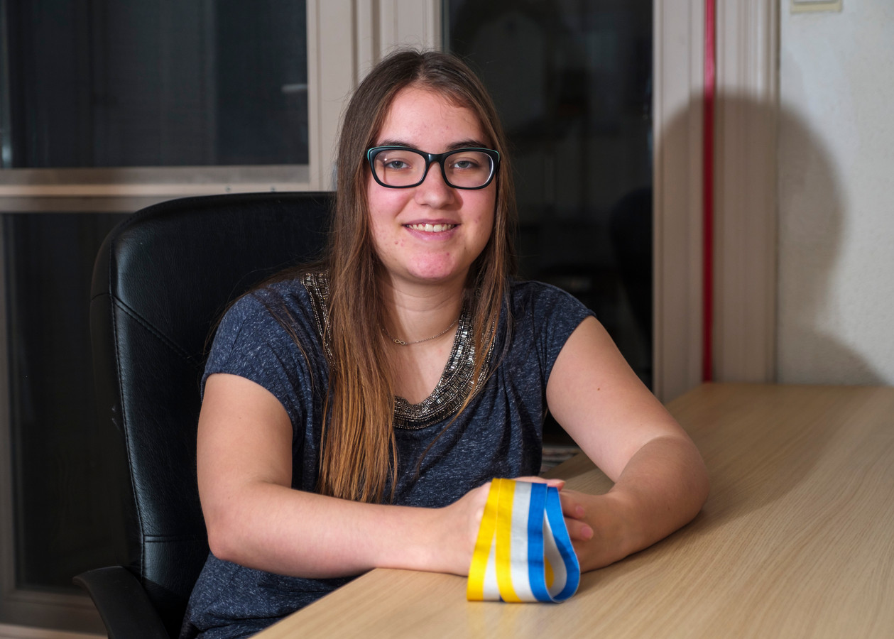 Het 33ste slachtoffer van aanslag Brussel: Shanti (23) pleegde ...