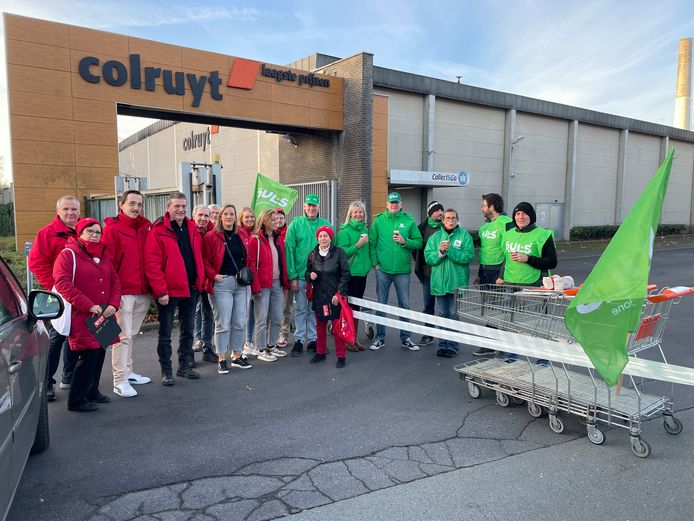Vakbonden blokkeren ingang Colruyt in Aalst: “Winkel weer open vanaf 13 ...