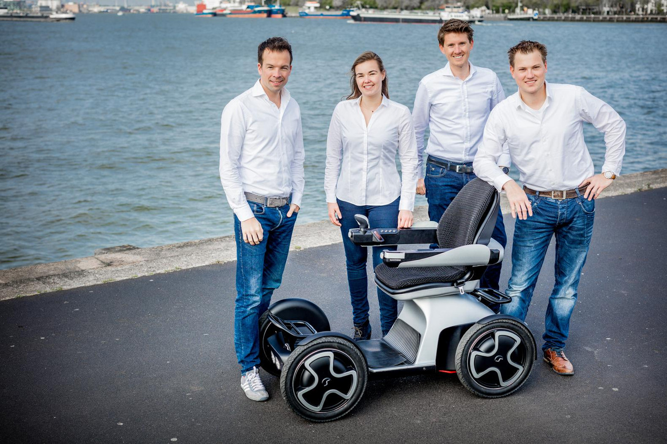 Van de zonne-auto naar een hippe scootmobiel | Foto | AD.nl