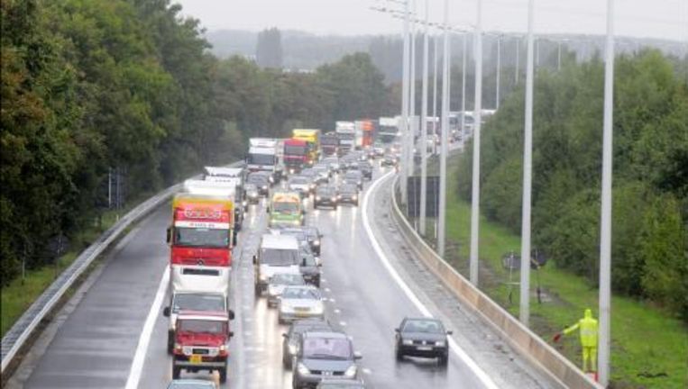 Meer dan helft van Belgen gaat met de auto naar het werk | De Morgen Meer dan helft van Belgen gaat met de auto naar het werk | De Morgen