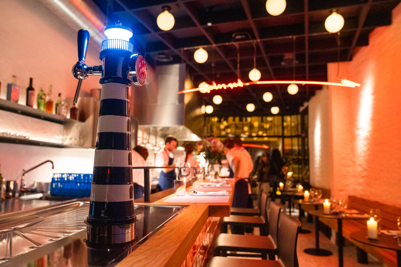 Team van populair restaurant Lewis opent nieuwe Bar Raket | Foto | hln.be