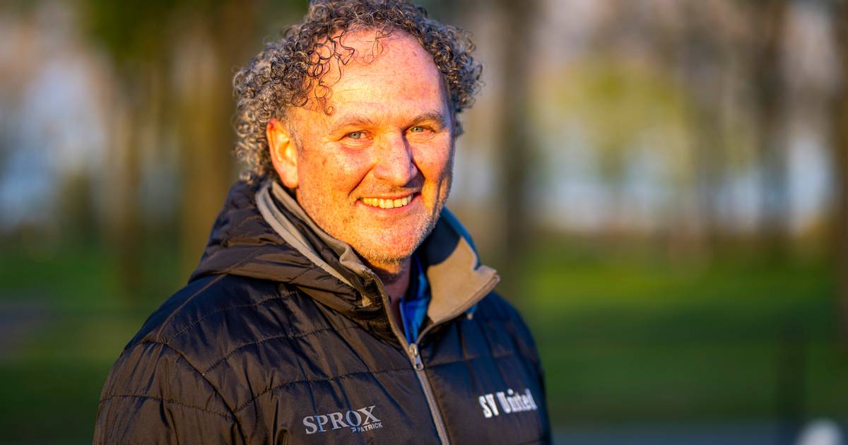 Al na één jaar vertrekt oud-scheidsrechter Reinold Wiedemeijer als ...