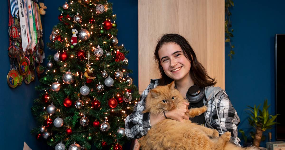 Emily (17) vraagt zich af: ‘Waarom voldoen aan de norm?’ | Ik zeg je ...
