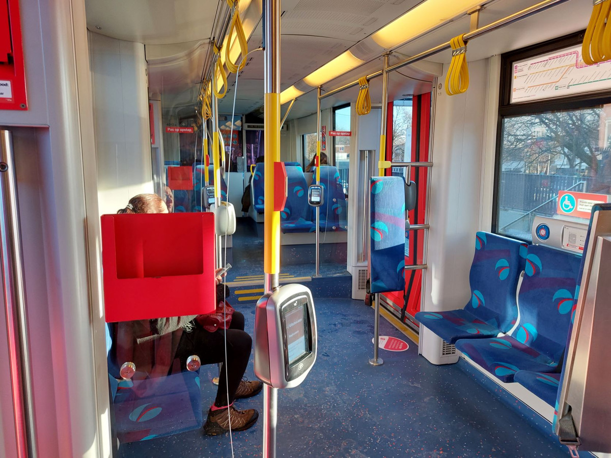 Geen ov-chipkaart of kaartje meer nodig: zo werkt inchecken met je ...