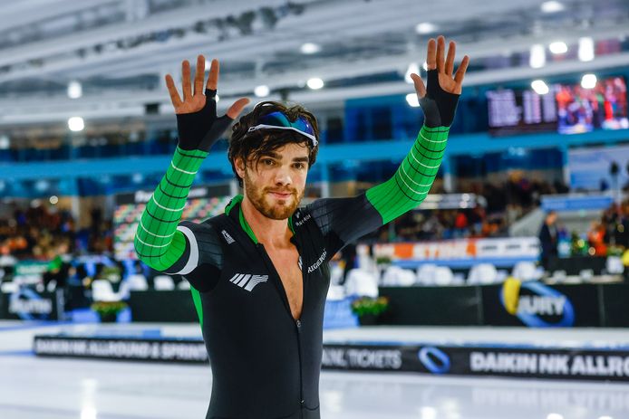 Patrick Roest wint NK allround met winst op alle afstanden: ‘Ik probeer ...