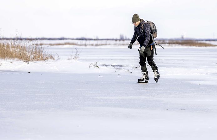 Hoe zie je of natuurijs veilig genoeg is om op te schaatsen ...