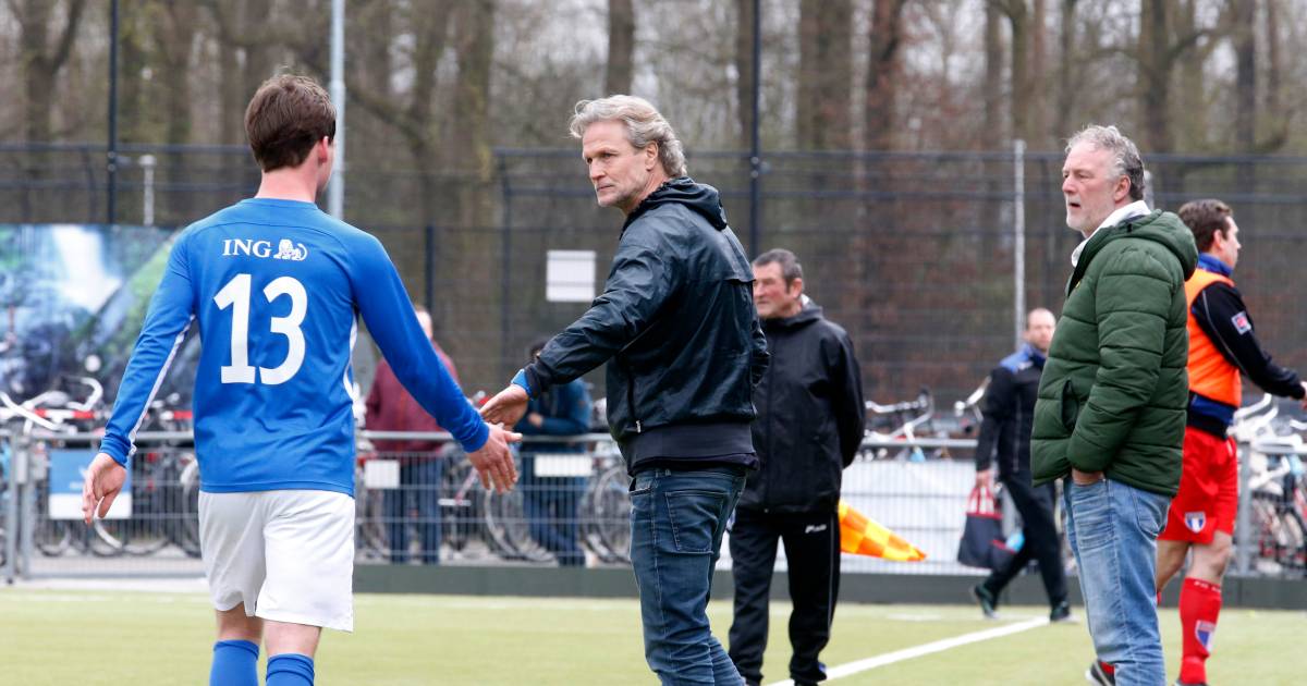 Kampong promoveert naar hoofdklasse, coach Mark Verkuyl mag niet mee ...