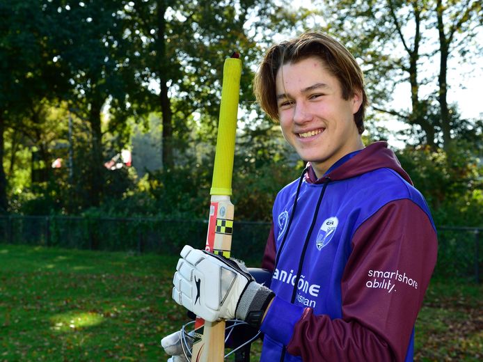 Diabetes houdt Liam van Huut niet van het veld: ‘Als ik speel, voel ik ...